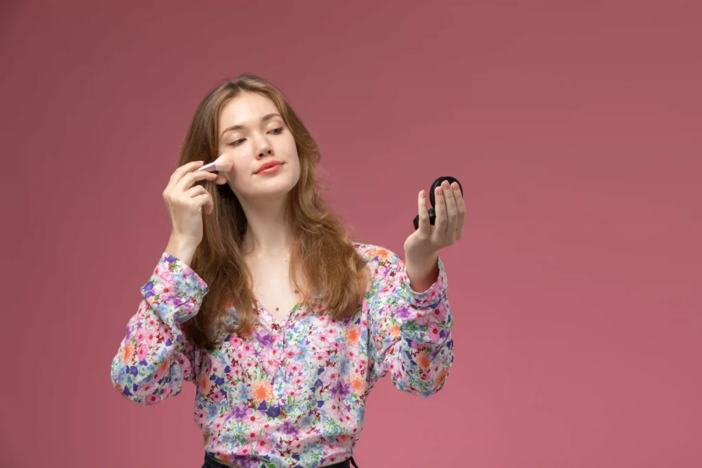 Cómo Maquillarse Paso A Paso: Guía Completa | GlowUpTini